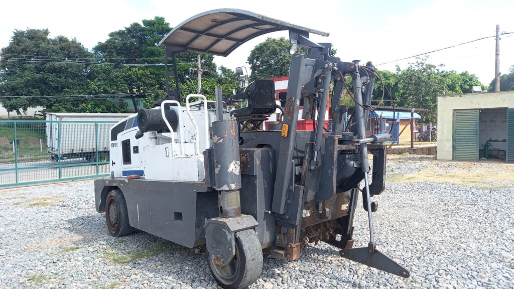 Fresadora de Asfalto XCMG XM101 - 2009 - WebPesados